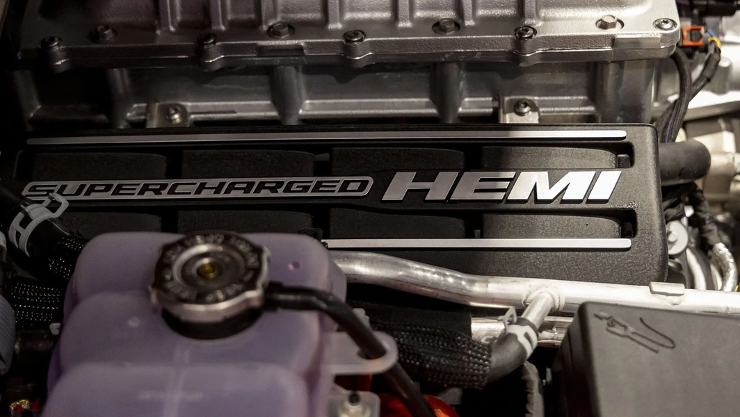 Chrysler HEMI engines from 1951 to 1,500 horsepower