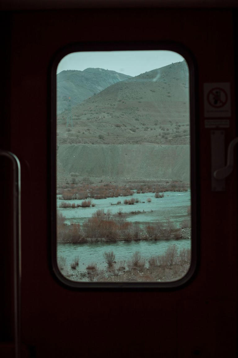 5 train seat choices you’ll be glad you checked before a long ride