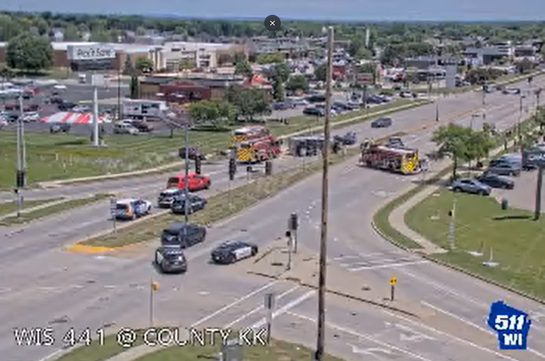 State 441 exit to Calumet Street closes after crash