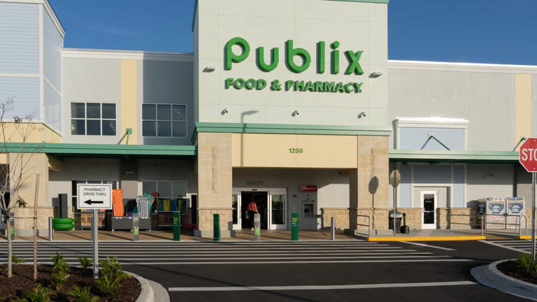 Publix Bakery unveils $5 sprinkle crunch shortcake inspired by viral ...