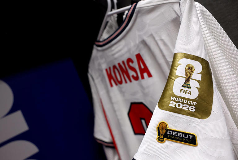 Harry Kane's sleeve patch explained: Why the England captain has a ...