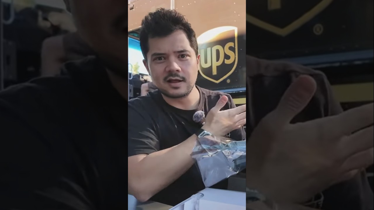 This UPS driver knew what he was doing! 🤣