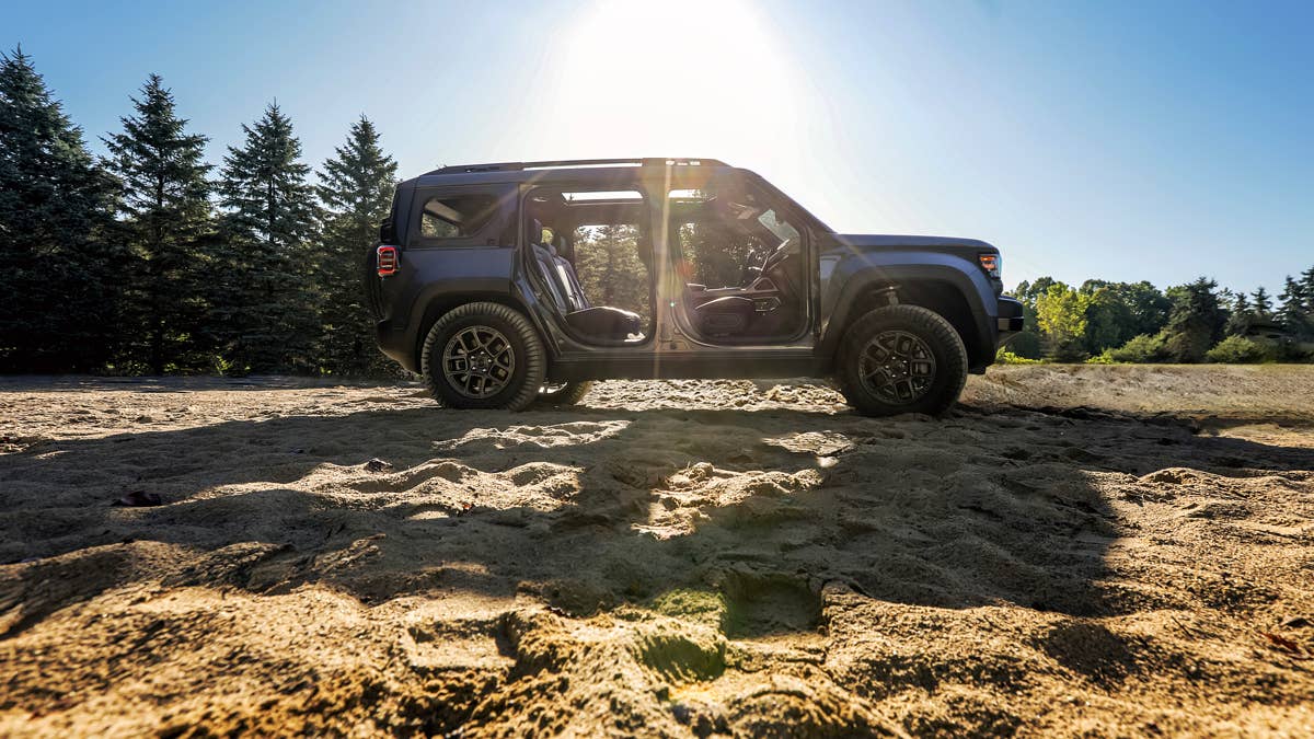 The electric Jeep Recon has 670 HP, removable doors and one big problem