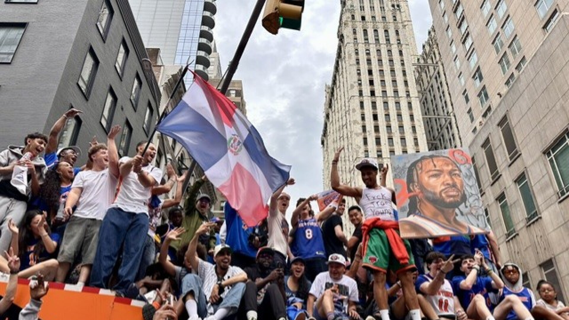 Knicks parade shows the chaotic, joyous, and adaptable spirit of New ...