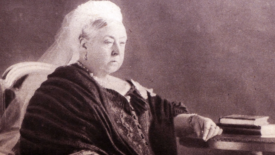 Queen Victoria: From young monarch to global icon