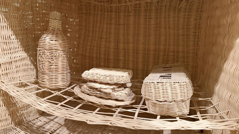 Can a woven toilet make a place feel like home?