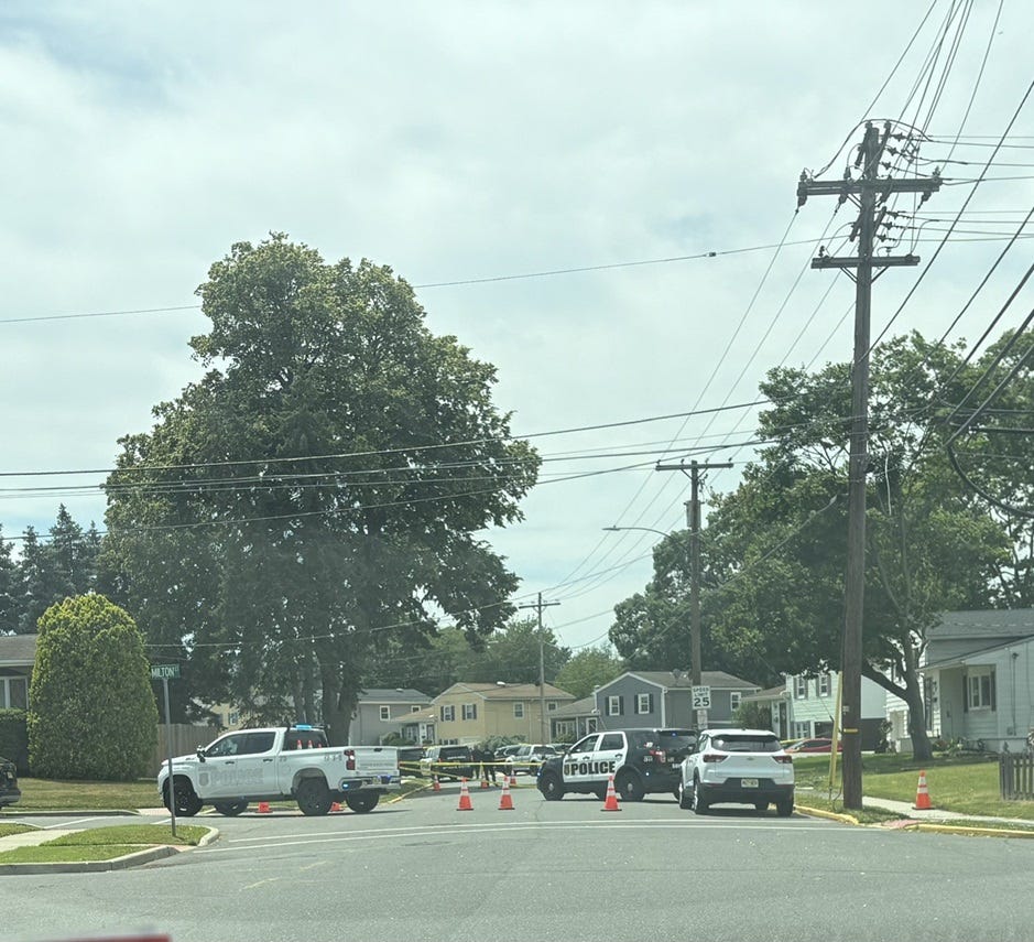 Man fatally stabbed in South River, woman critically injured