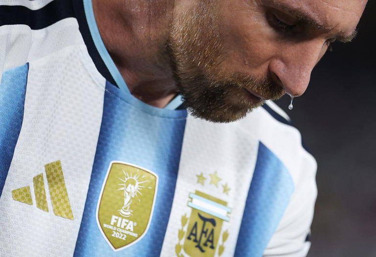 Lionel Messi’s family issues statement addressing rumors about his ...