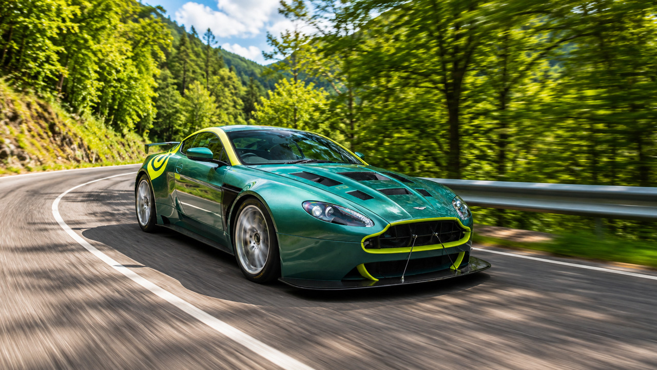 Can a Temu Aston Martin survive concours judges?