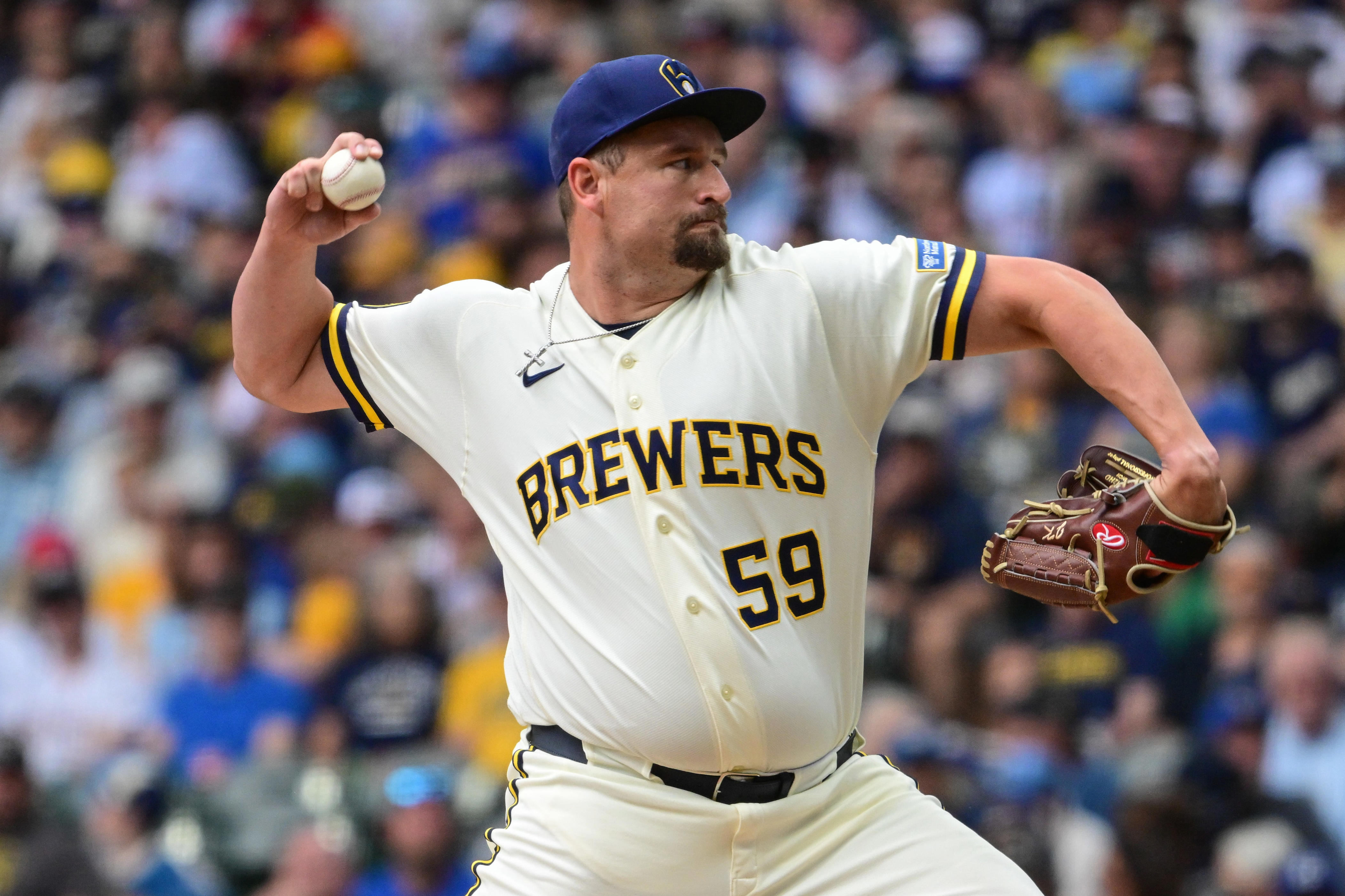Brewers strand 11, 'B' bullpen can't hold lead in 4-2 loss to Guardians