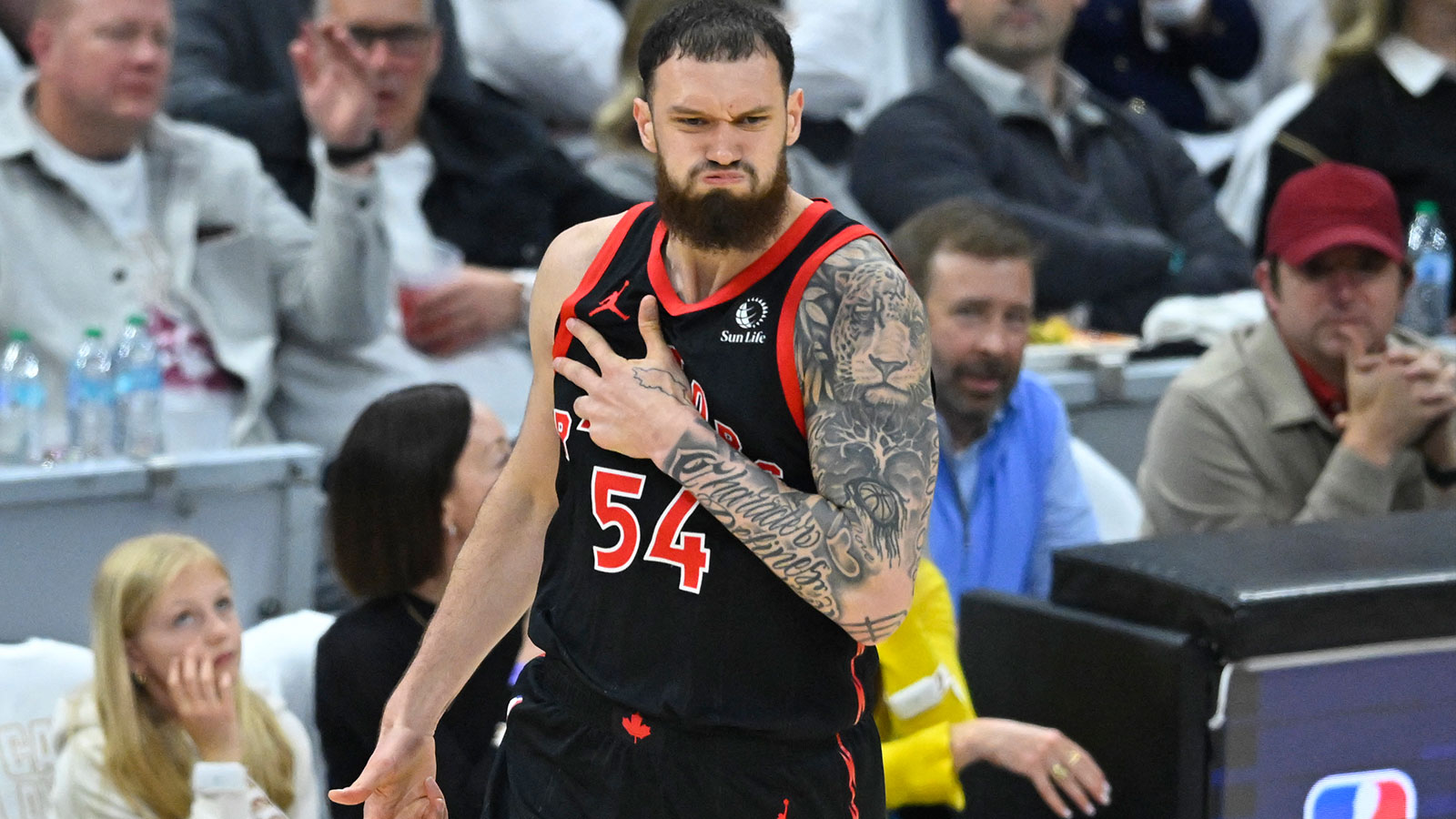 NBA rumors: Spurs, Lakers could do battle over underrated Raptors free ...
