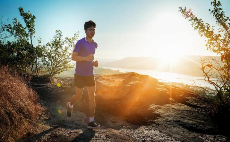 Is it safe to exercise in the summer heat? The best time to work out ...