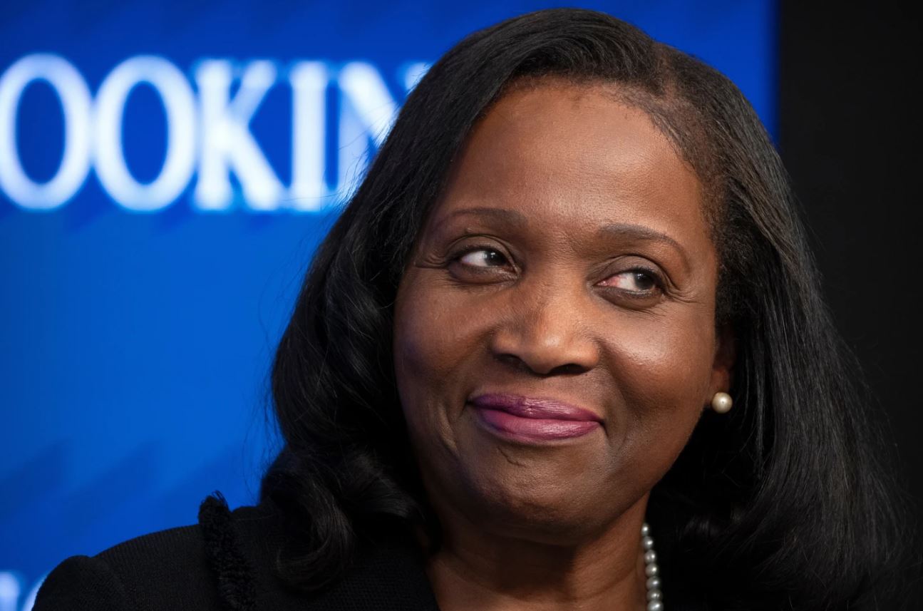 Federal Reserve governor's legal fees hit $1.3 million as she fights ...