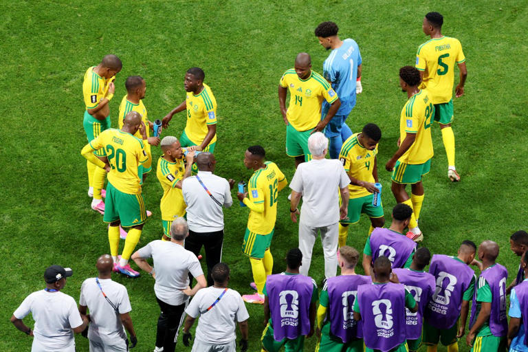 Czechia-South Africa fans boo hydration break during World Cup match