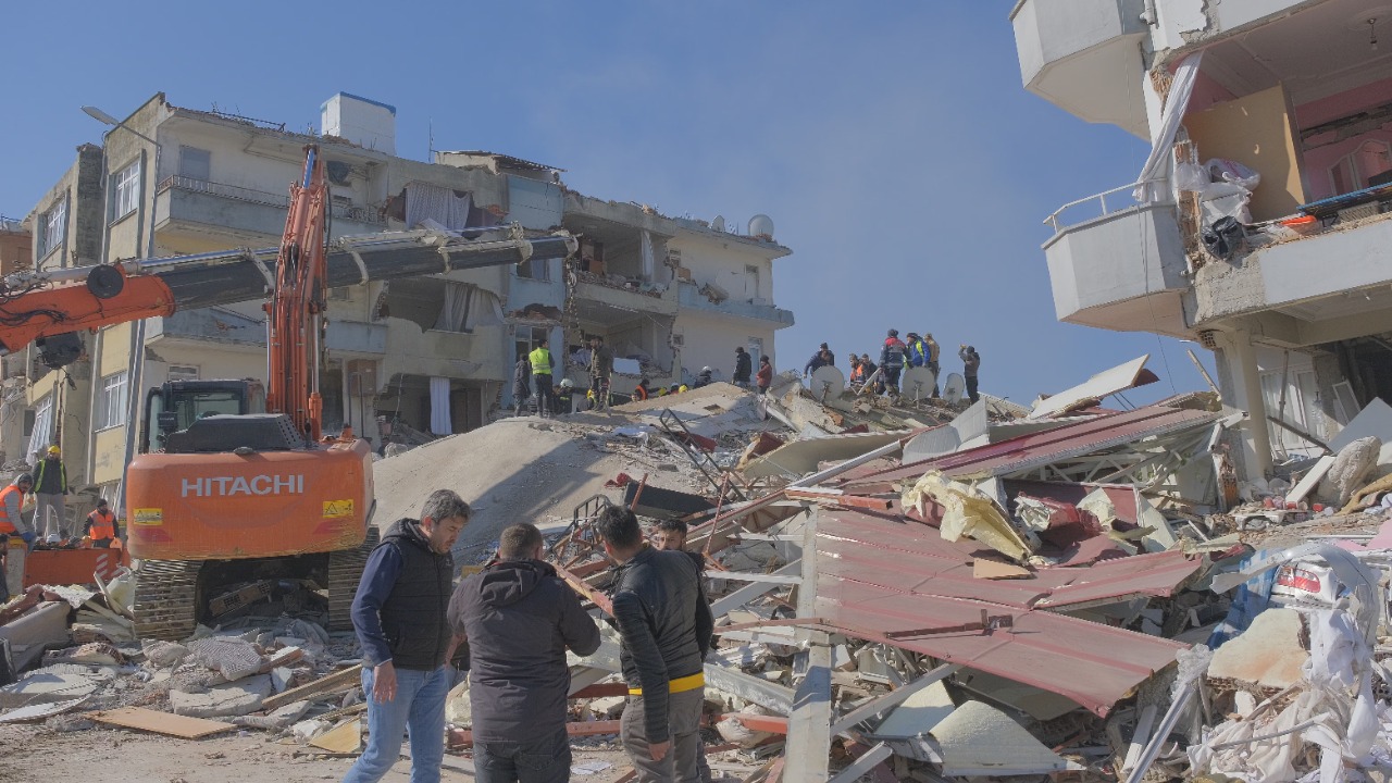 A magnitude 6.7 earthquake struck near Palu, Indonesia, on a restless ...