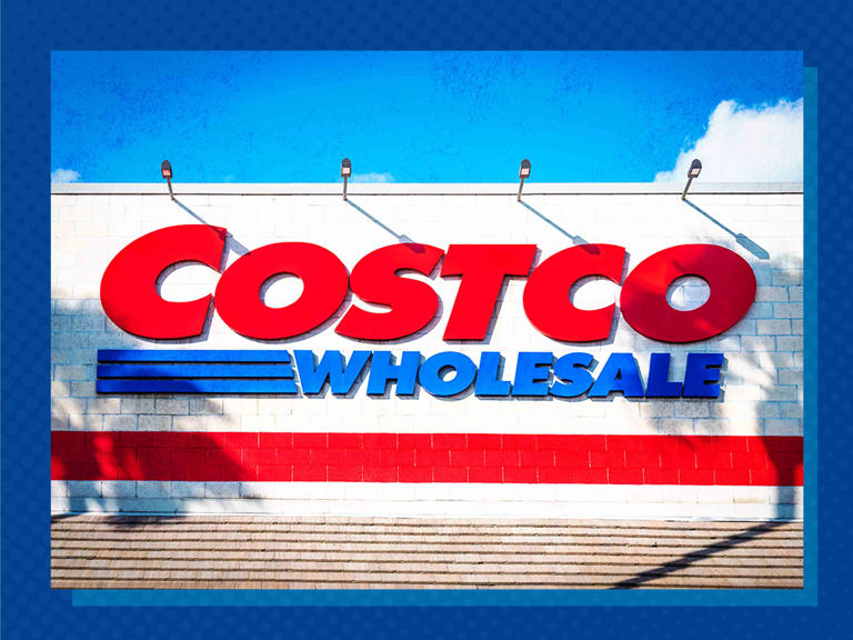 Costco has a new hot dog—and fans say it tastes like it came from a ...