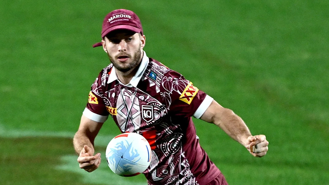 Cameron Smith hails Sam Walker as Maroons force Origin decider