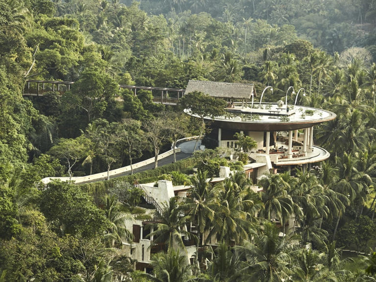 4 most spectacular Four Seasons hotels around the world