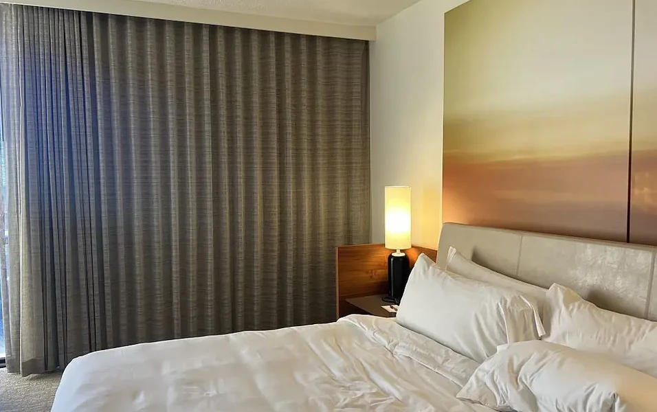 Travel experts outline key warning signs of bad hotels