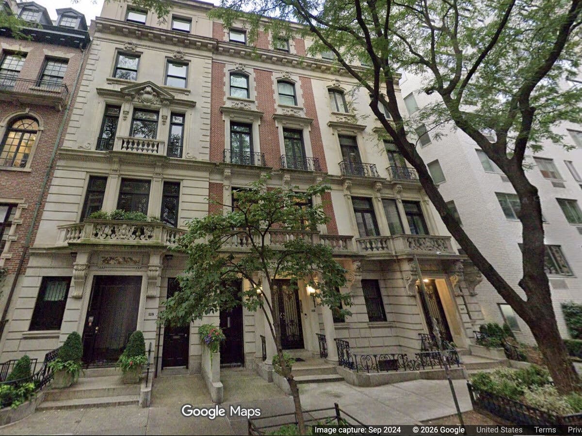 Ghislaine Maxwell's UES townhouse sells for $16.5M
