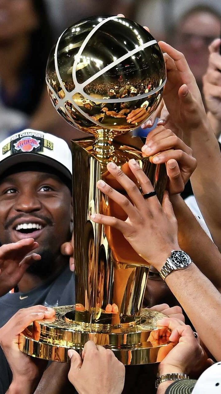 Wet, windy weather to greet Knicks fans at NYC victory parade Thursday