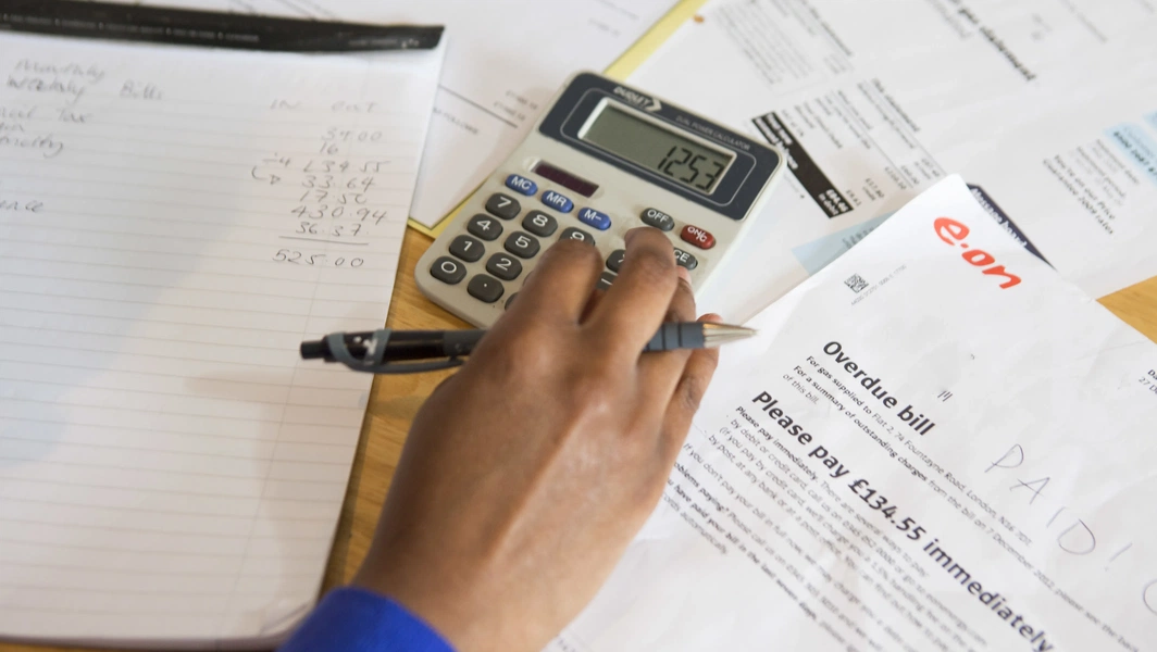 Habits that intensify financial anxiety