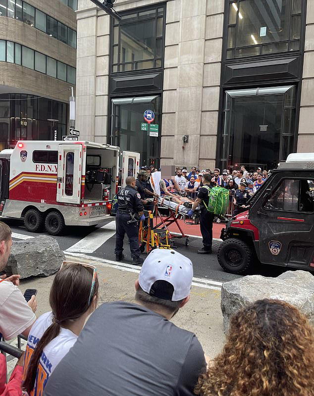 Knicks fan is slashed in the neck with glass bottle as NBA title parade ...