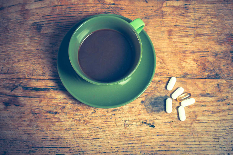 What happens to your body when you take magnesium and caffeine together?