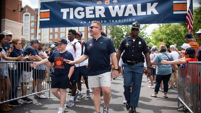 Alex Golesh's Auburn identity plans to bring back program of old
