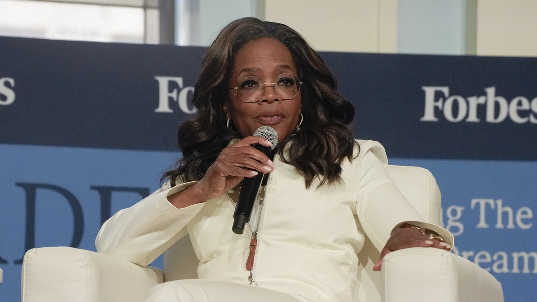 17 iconic TV hosts who shaped entertainment