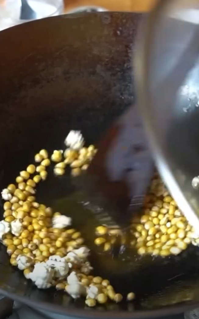 Movie theater popcorn at home