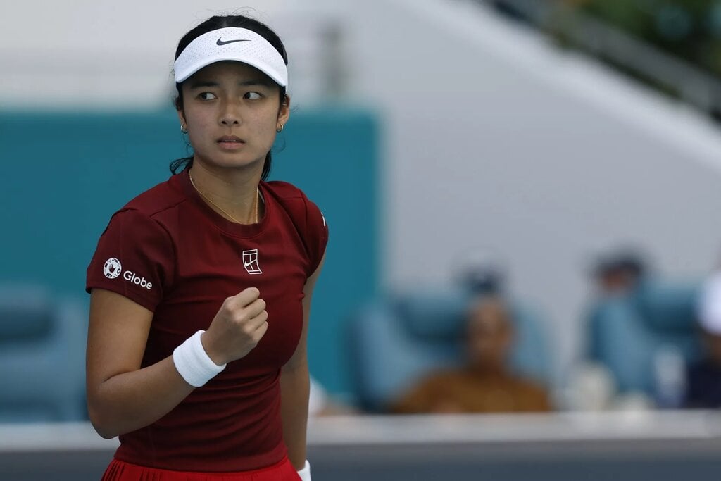 Alexandra Eala’s strong grass-court resume grows in win over Rybakina