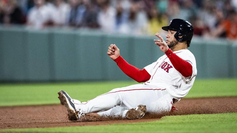 Red Sox broadcaster sums up experience for Boston fans with harsh ...