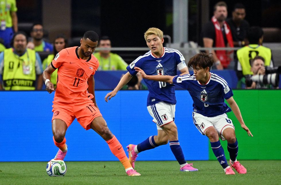 Former Tottenham midfielder issues apology after saying Japanese ...
