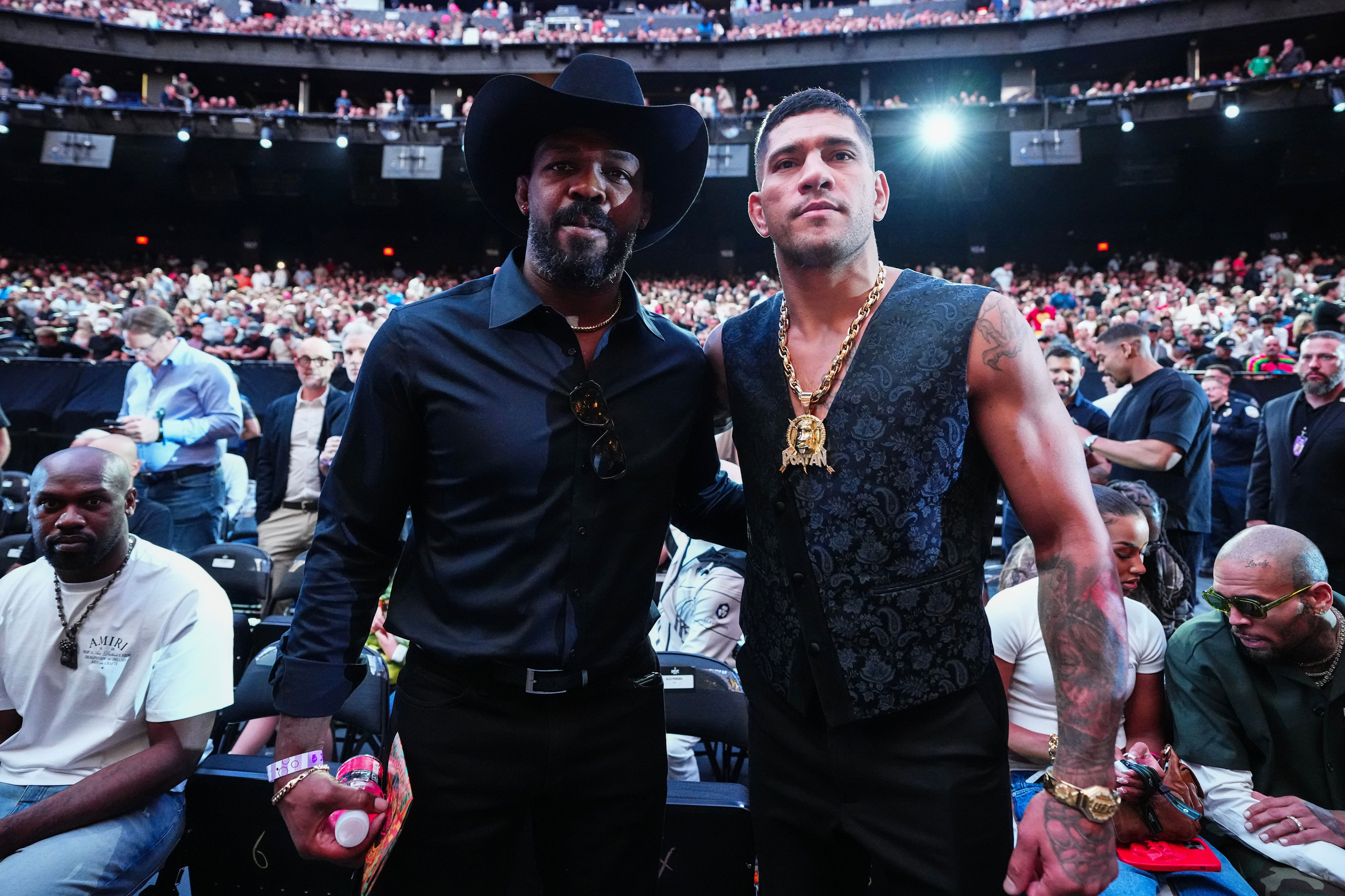 Alex Pereira 'surprised' by Jon Jones' post-fight video: 'I just don't ...