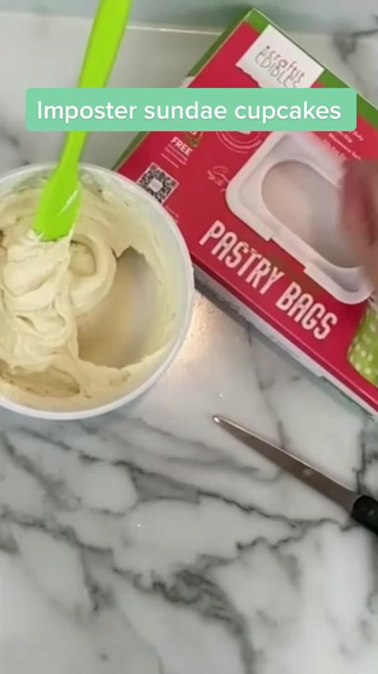 Easy imposter sundae cupcakes with sprinkle dunk hack