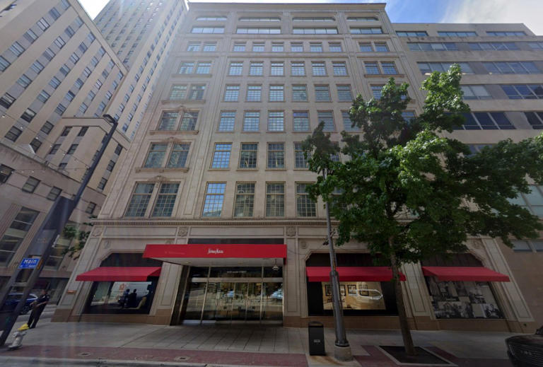 Neiman Marcus to lay off 67 employees as landmark Dallas flagship ...