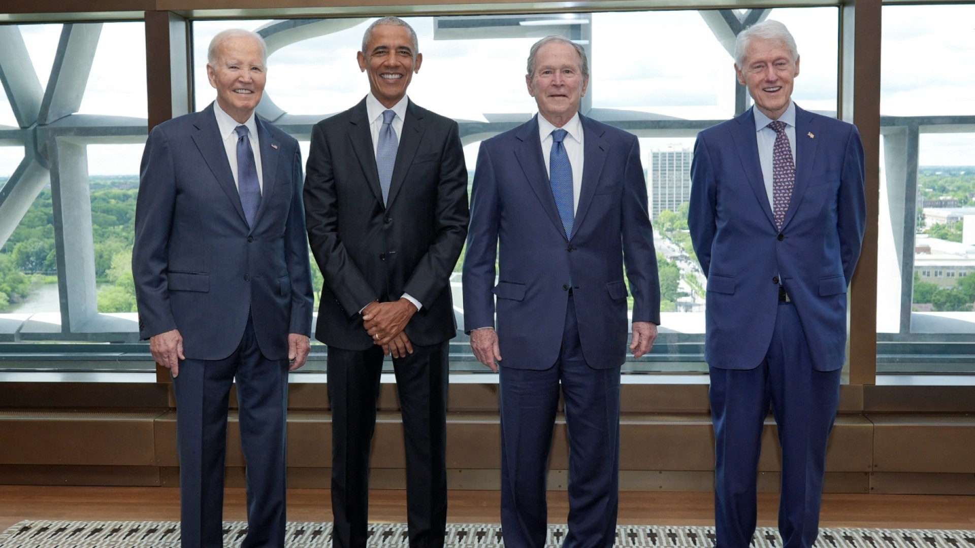 Biden, Bush and Clinton join Obama for presidential center opening