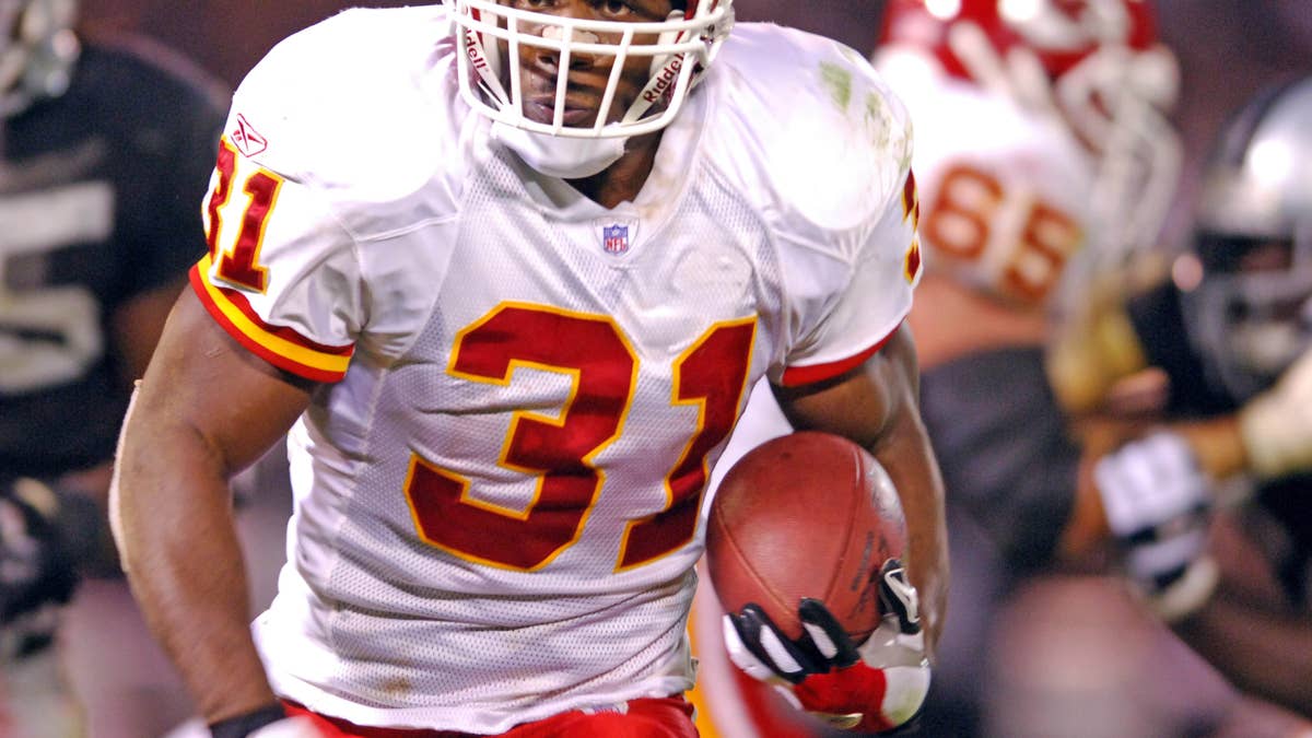 5 best running backs in Kansas City Chiefs history