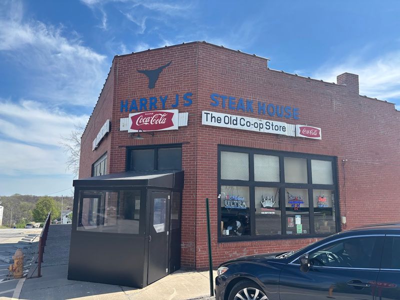 12 small-town Missouri restaurants where the steaks are so good they ...