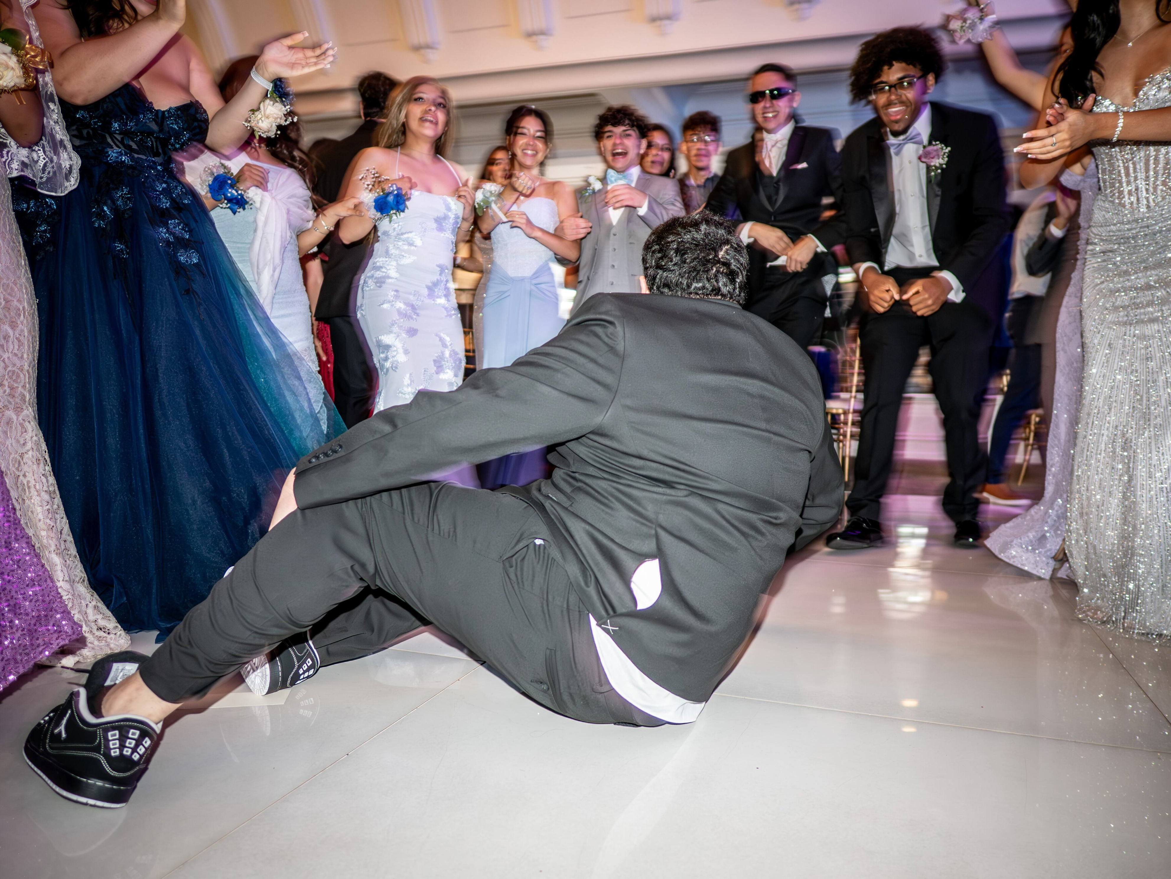 Belleville High School prom 2026 (100 photos)