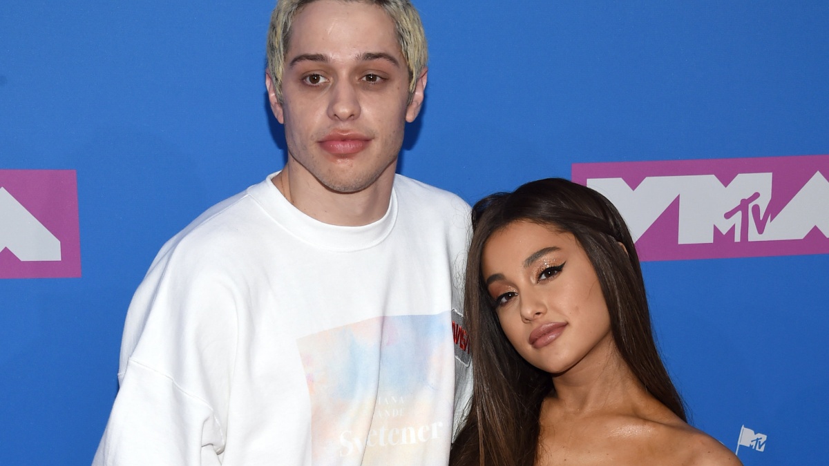 Why so many famous women dated Pete Davidson? Psychology explains