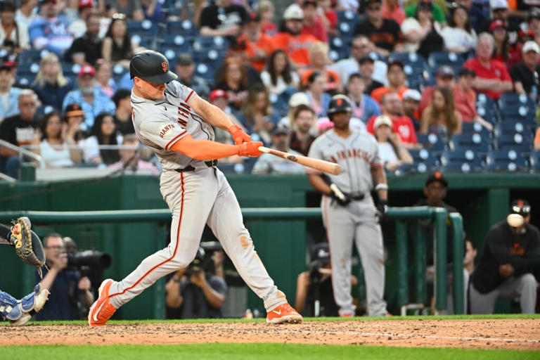 Giants making 3 star players available at MLB trade deadline