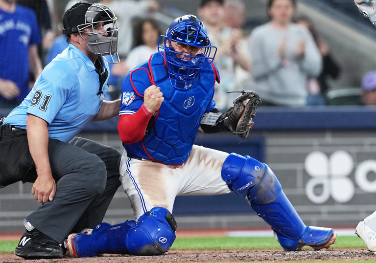 Blue Jays trade Tyler Heineman to Angels for cash considerations