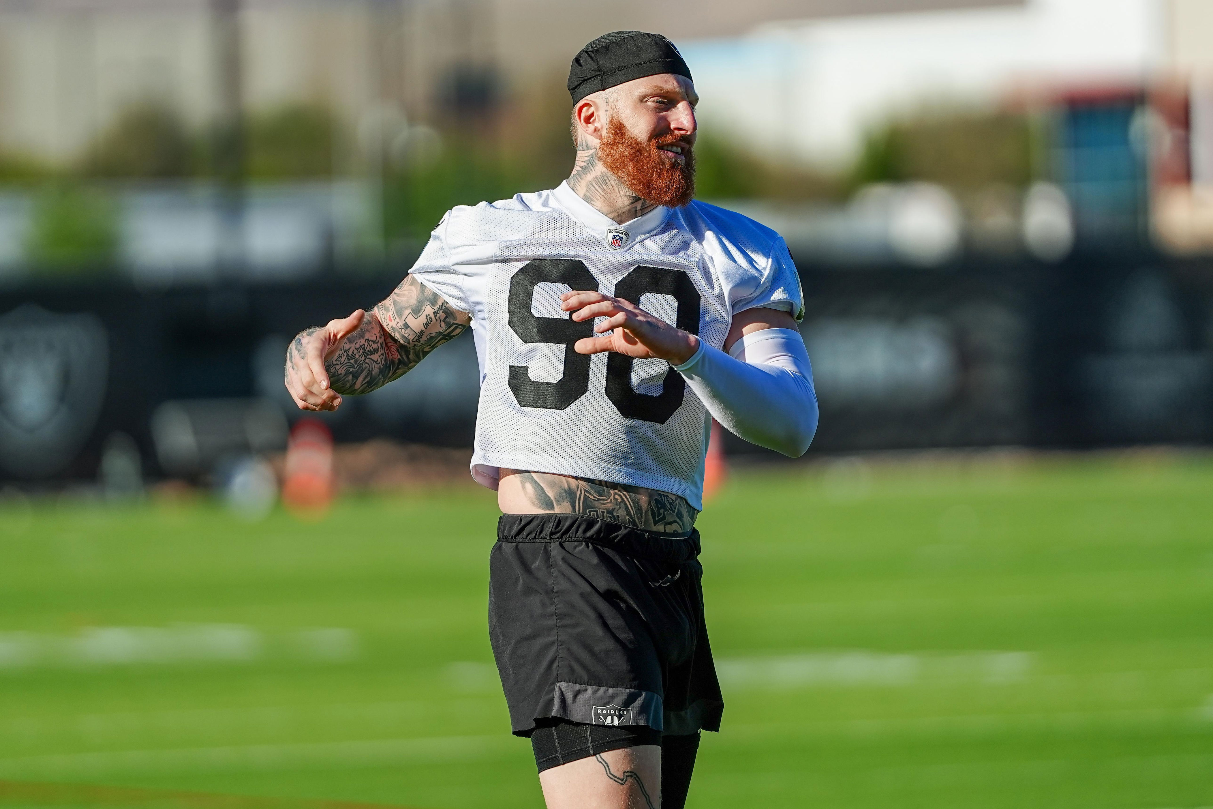 NFL trade rumors: Eagles "nuclear hot" for Maxx Crosby?