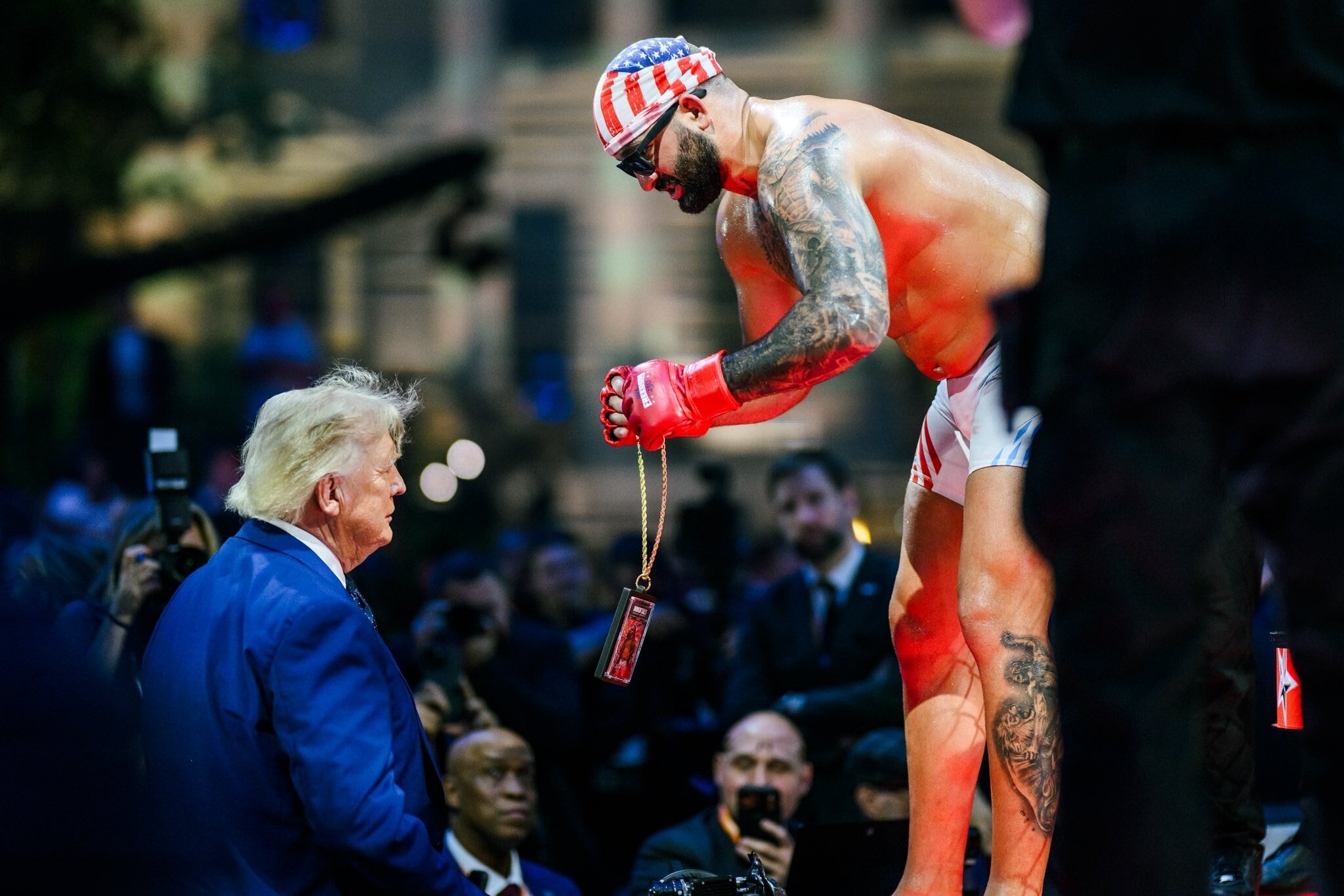 Trump’s tacky birthday bash falls spectacularly short of 'Super Bowl ...