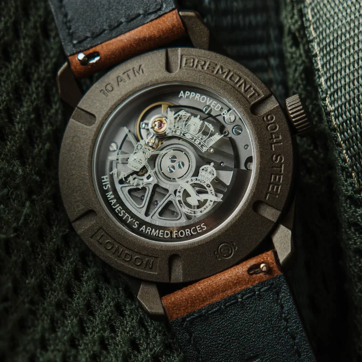 Bremont HMAF Altitude 39 Date : Une montre militaire britannique ...