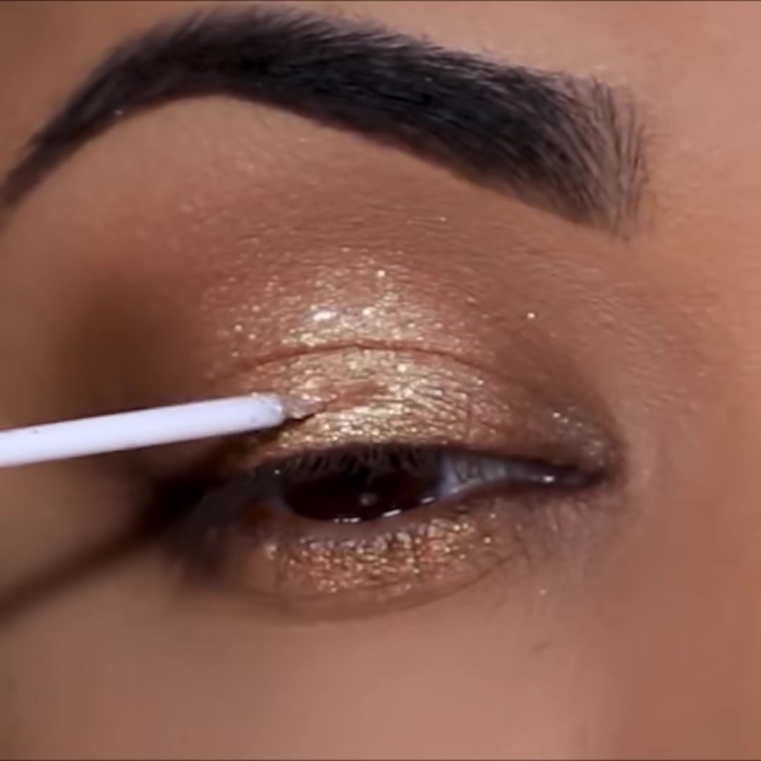 Halo eyes in 3 easy steps