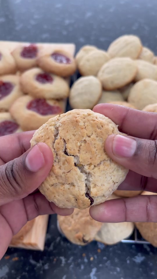 Filling my cookie jar with easy homemade biscuits