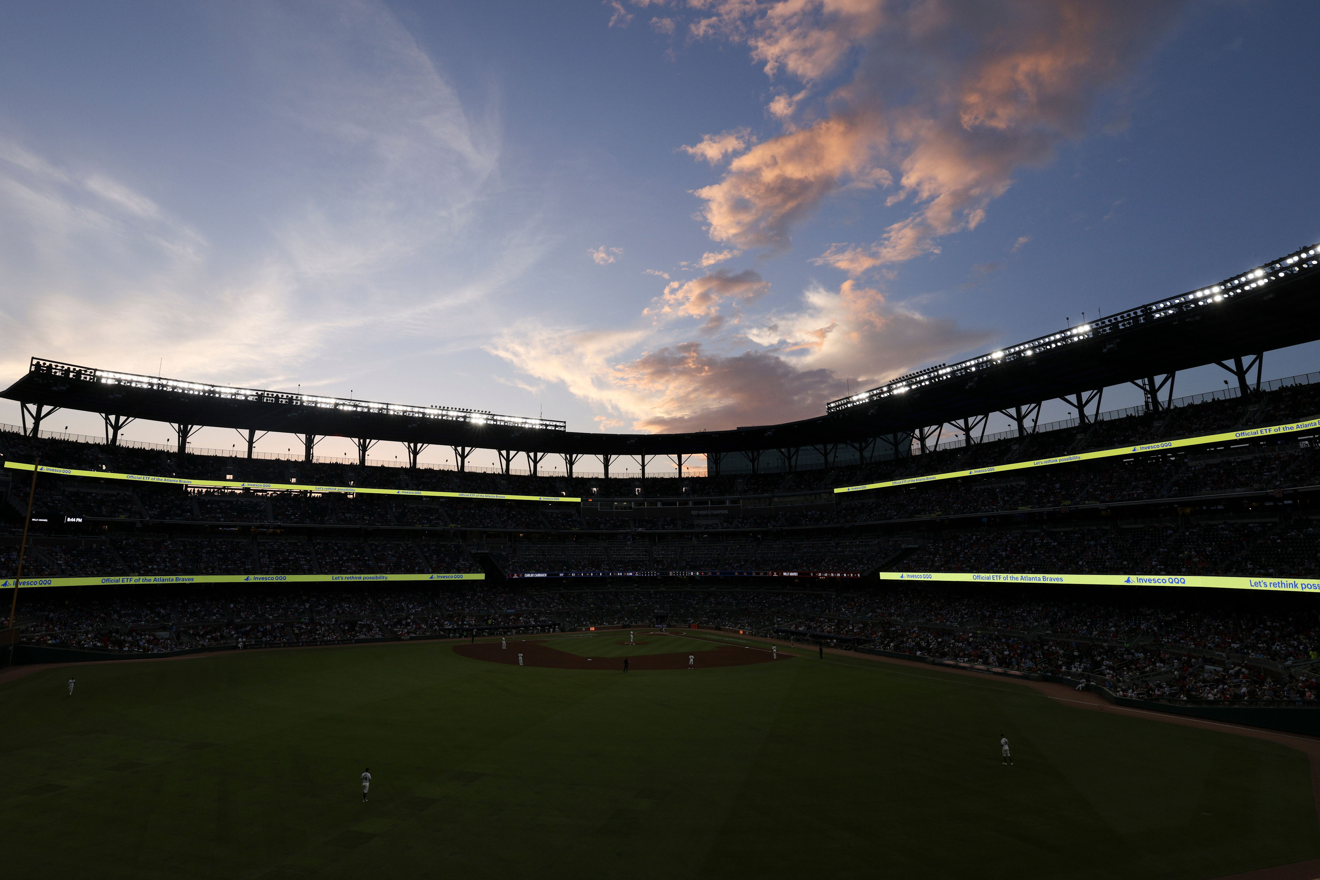 Giants-Braves rained out for second time, makeup set for Aug. 31